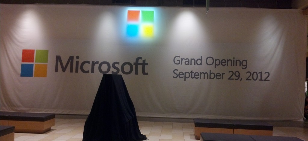 BING IT ON! Sneak Peek of MicroSoft Store | Christiana Mall